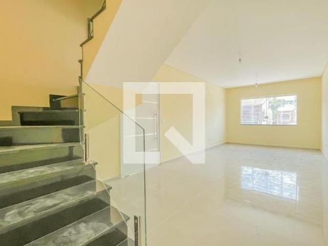 Casa à Venda Umuarama, 3 Quartos, 150 m2