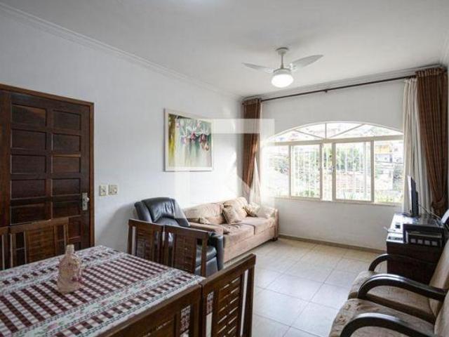 Casa à Venda Umuarama, 3 Quartos, 100 m2
