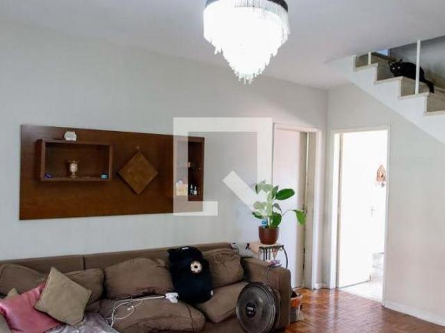 Casa à Venda Umuarama, 4 Quartos, 273 m2