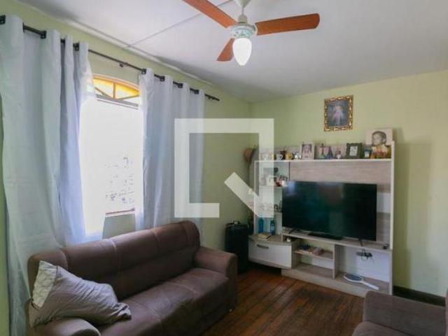 Casa à Venda Universitário, 4 Quartos, 600 m² Belo Horizonte