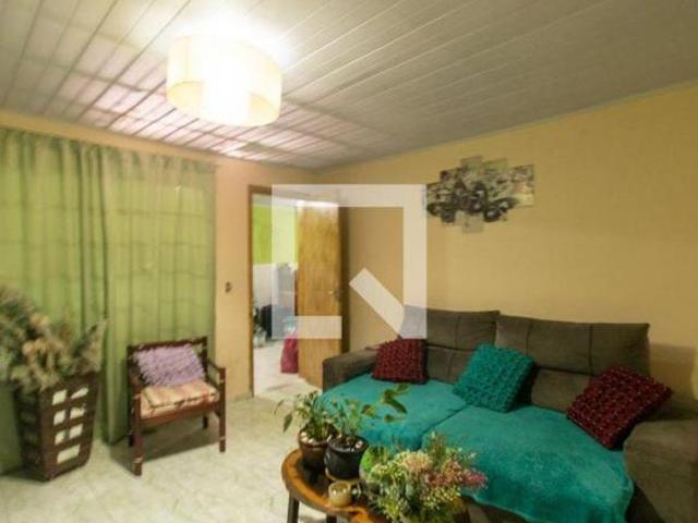 Casa à Venda Uberaba, 3 Quartos, 280 m² Curitiba