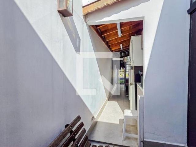 Casa à Venda Utinga, 2 Quartos, 127 m2