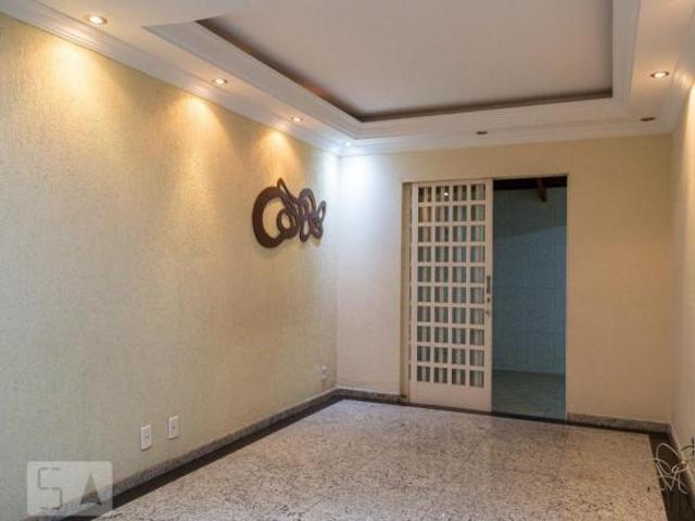 Casa à Venda Utinga, 3 Quartos, 97 m2