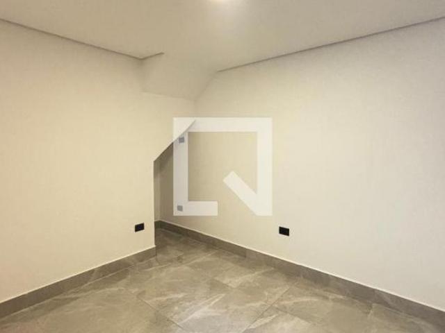 Casa à Venda Utinga, 3 Quartos, 170 m2