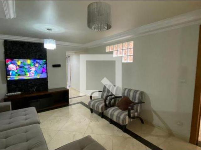 Casa à Venda Utinga, 3 Quartos, 230 m2