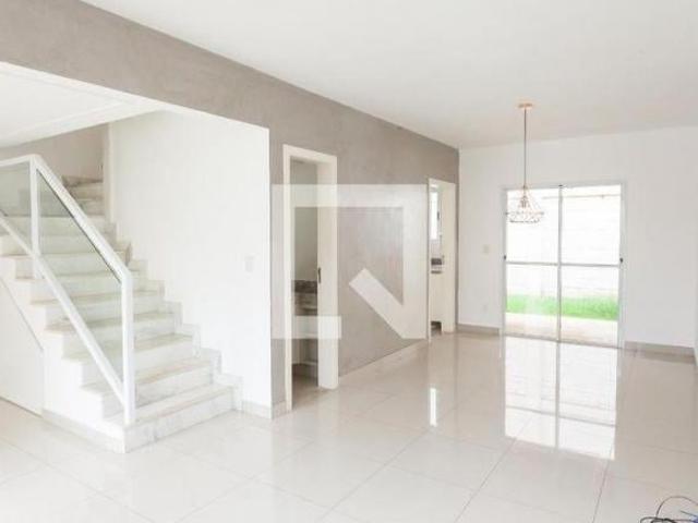 Casa à Venda Vale das Araras, 4 Quartos, 200 m² Nova Lima