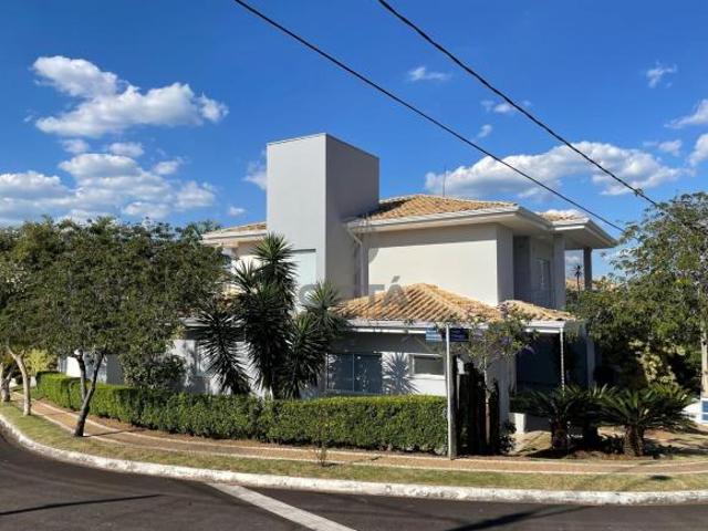 Casa à Venda Valinhos
