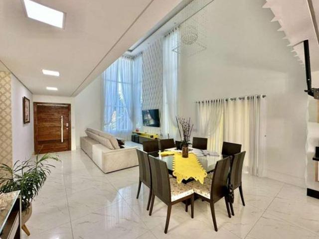 Casa à venda Vargem Grande Paulista 382 m² com 3 suítes e 4 vagas