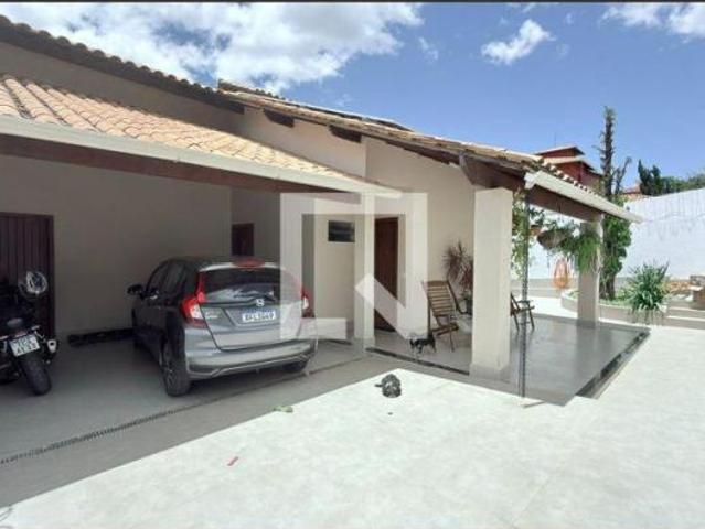 Casa à Venda Várzea, 3 Quartos, 600 m² Lagoa Santa