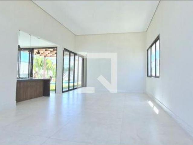 Casa à Venda Várzea, 4 Quartos, 242 m² Lagoa Santa