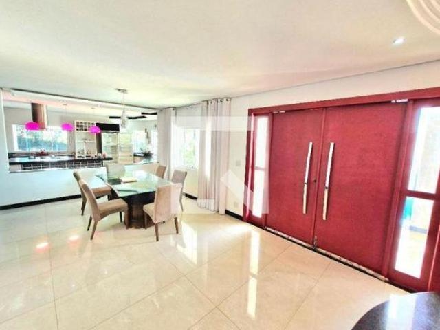 Casa à Venda Várzea, 7 Quartos, 950 m² Lagoa Santa