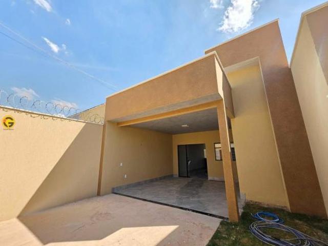 CASA À VENDA – VEIGA JARDIM | APARECIDA DE GOIÂNIA 3 quartos, com quintal, área gourmet