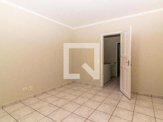 Casa à Venda Veleiros, 2 Quartos, 110 m2