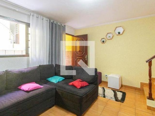 Casa à Venda Veloso, 2 Quartos, 140 m2