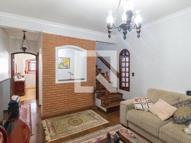 Casa à Venda Veloso, 4 Quartos, 208 m2