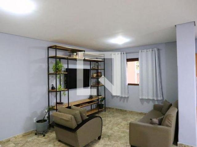 Casa à Venda Vera Cruz, 3 Quartos, 384 m² Belo Horizonte