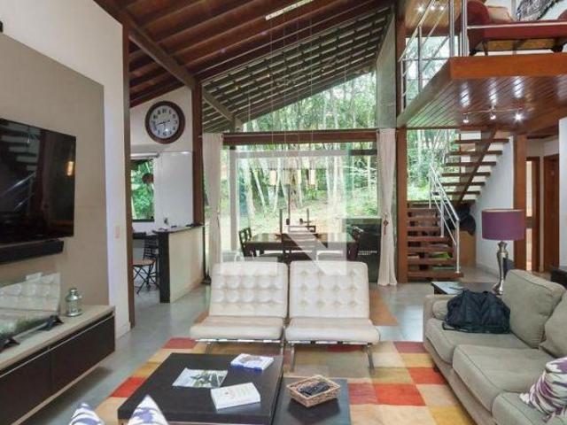 Casa à Venda Veredas das Gerais, 3 Quartos, 220 m² Nova Lima