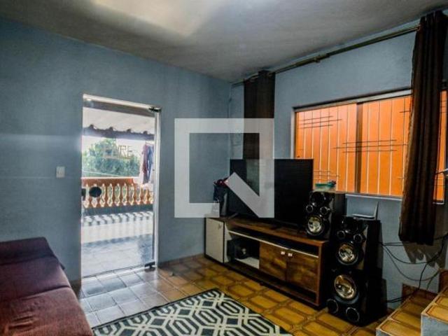 Casa à Venda Vila Tibirica, 6 Quartos, 236 m2