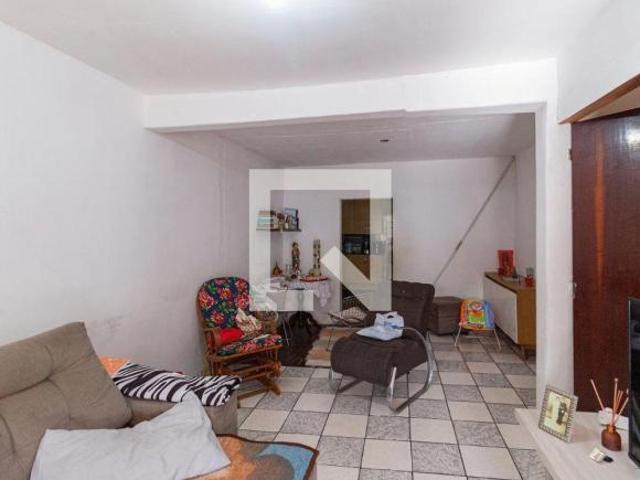 Casa à Venda Vila Yara, 2 Quartos, 225 m2