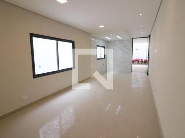 Casa à Venda Vila Yara, 3 Quartos, 150 m2