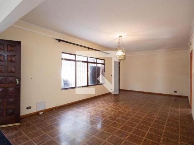Casa à Venda Vila Yara, 3 Quartos, 180 m2