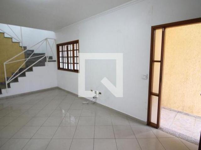 Casa à Venda Vila Yara, 3 Quartos, 189 m2