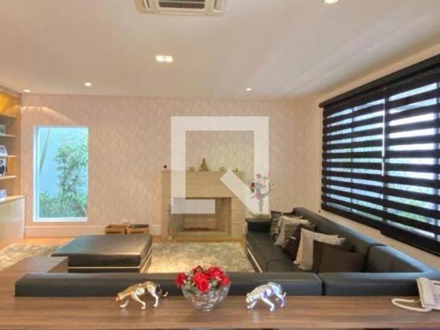 Casa à Venda Vila Yara, 4 Quartos, 600 m² Osasco