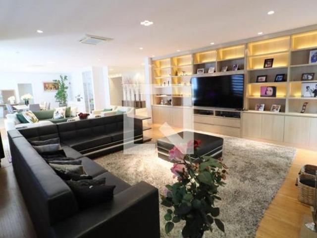 Casa à Venda Vila Yara, 4 Quartos, 750 m2