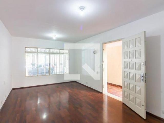 Casa à Venda Vila Yara, 4 Quartos, 125 m2