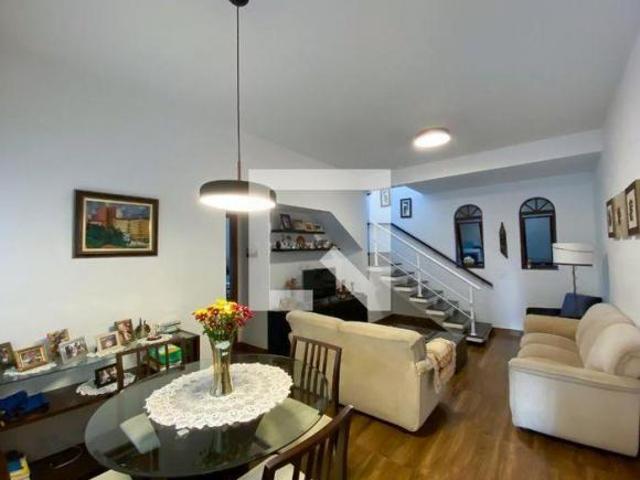 Casa à Venda Vila Yara, 4 Quartos, 220 m² Osasco