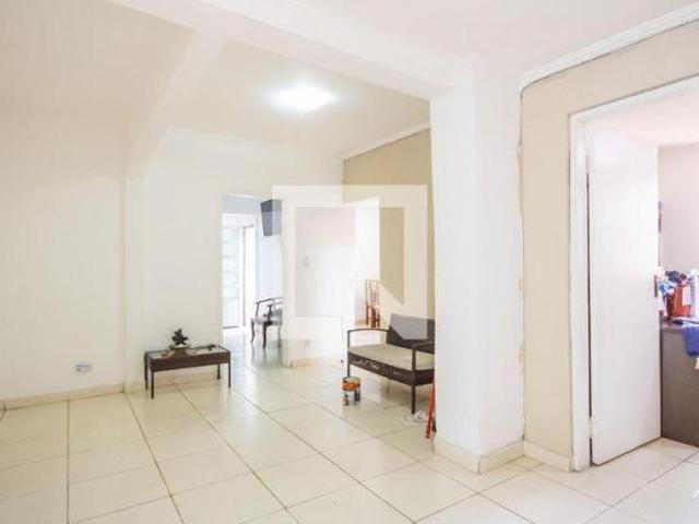 Casa à Venda Vila Yara, 6 Quartos, 250 m2