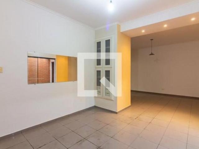Casa à Venda Vila Yara, 6 Quartos, 300 m2