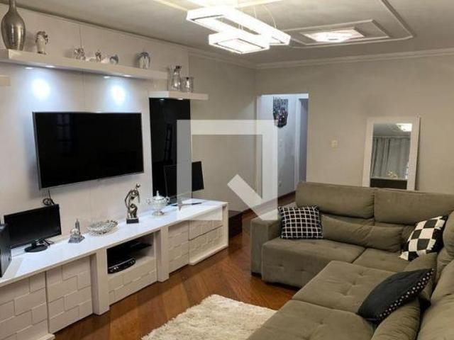 Casa à Venda Vila Yolanda, 3 Quartos, 340 m2
