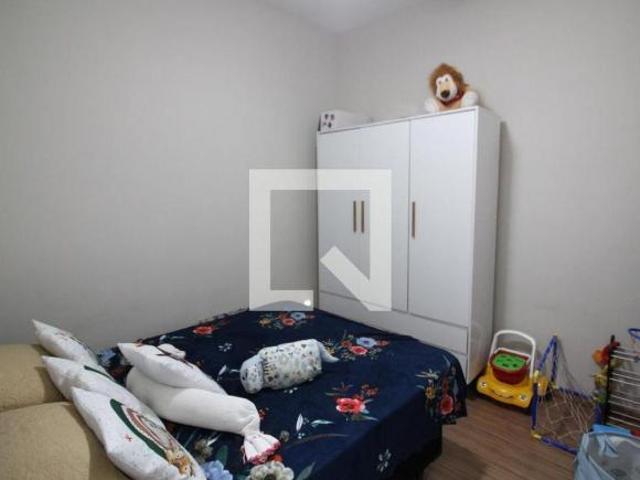 Casa à Venda Vila Yolanda, 4 Quartos, 150 m2