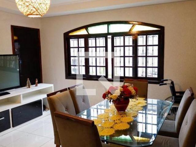Casa à Venda Vila Yolanda, 4 Quartos, 250 m² Osasco