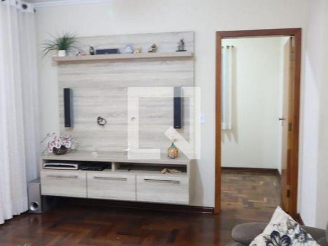 Casa à Venda Vila Alpina, 5 Quartos, 200 m² São Paulo