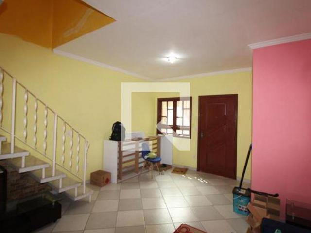 Casa à Venda Vila Amália, 3 Quartos, 130 m2