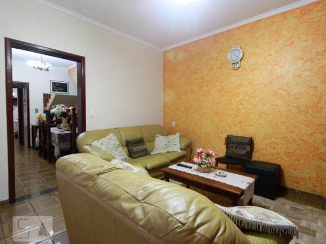 Casa à Venda Vila Amália, 3 Quartos, 220 m² São Paulo