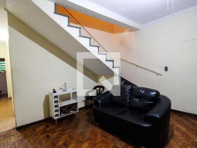 Casa à Venda Vila Amália, 3 Quartos, 380 m² São Paulo