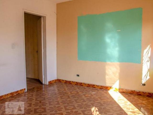 Casa à Venda Vila Amália, 3 Quartos, 300 m² São Paulo
