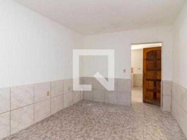 Casa à Venda Vila Amália, 15 Quartos, 460 m2