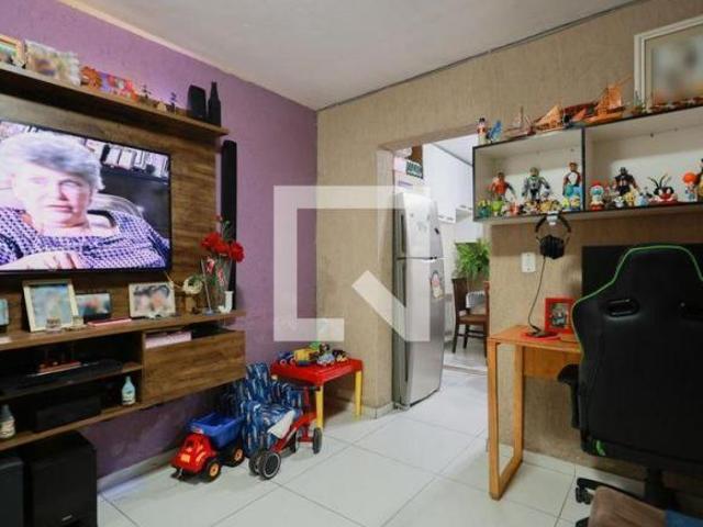 Casa à Venda Vila Amália, 5 Quartos, 280 m² São Paulo