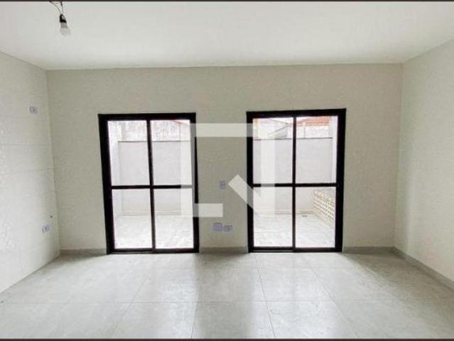 Casa à Venda Vila América, 2 Quartos, 100 m2