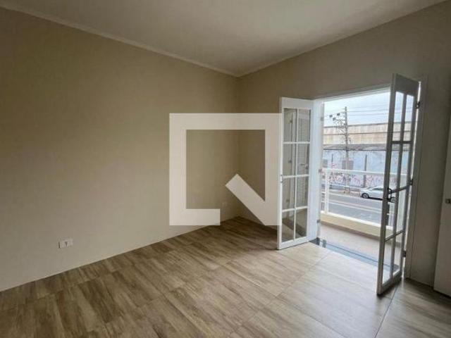 Casa à Venda Vila América, 2 Quartos, 250 m2