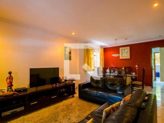 Casa à Venda Vila América, 2 Quartos, 300 m2