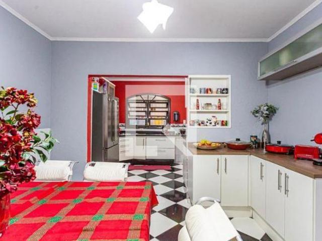 Casa à Venda Vila América, 3 Quartos, 145 m2
