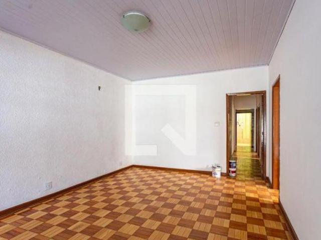 Casa à Venda Vila América, 3 Quartos, 150 m2