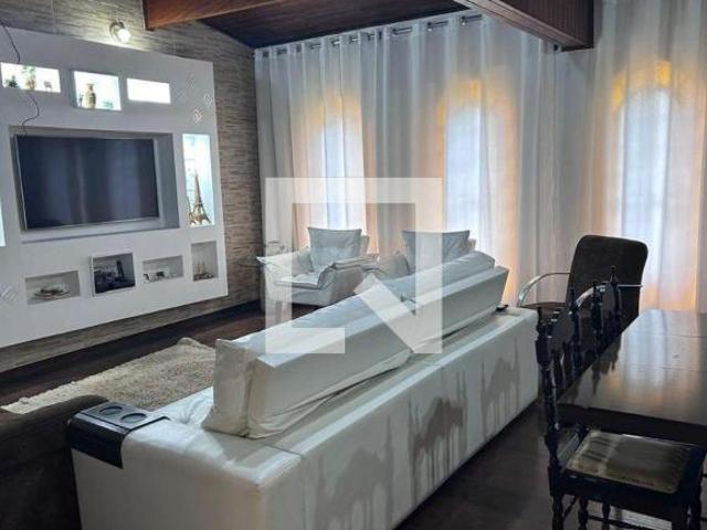 Casa à Venda Vila América, 4 Quartos, 225 m2