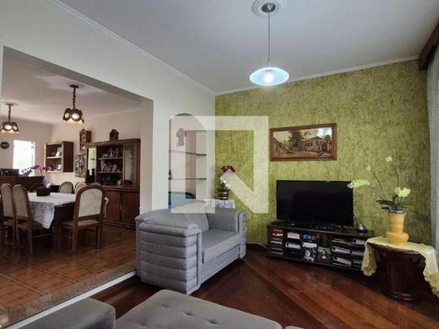 Casa à Venda Vila América, 4 Quartos, 240 m2