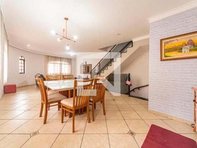 Casa à Venda Vila América, 4 Quartos, 240 m2